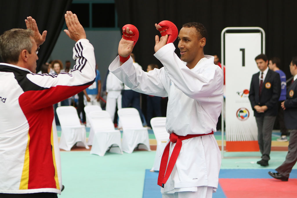 Karateka auf dem Weg zu Olympia – Deutsche Sportsoldaten erkämpfen ...